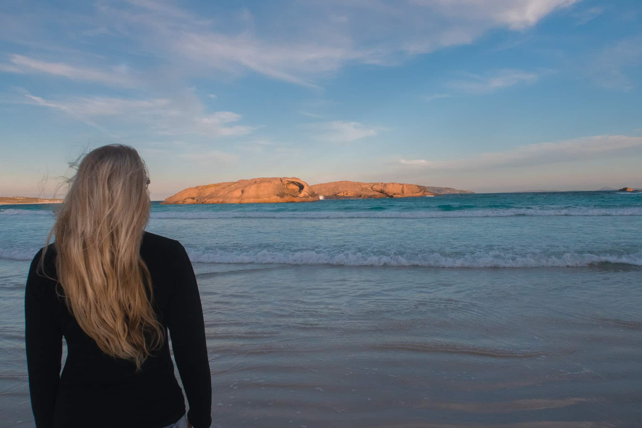 The Ultimate Travel Guide To Lucky Bay, Australia - Mike & Laura Travel