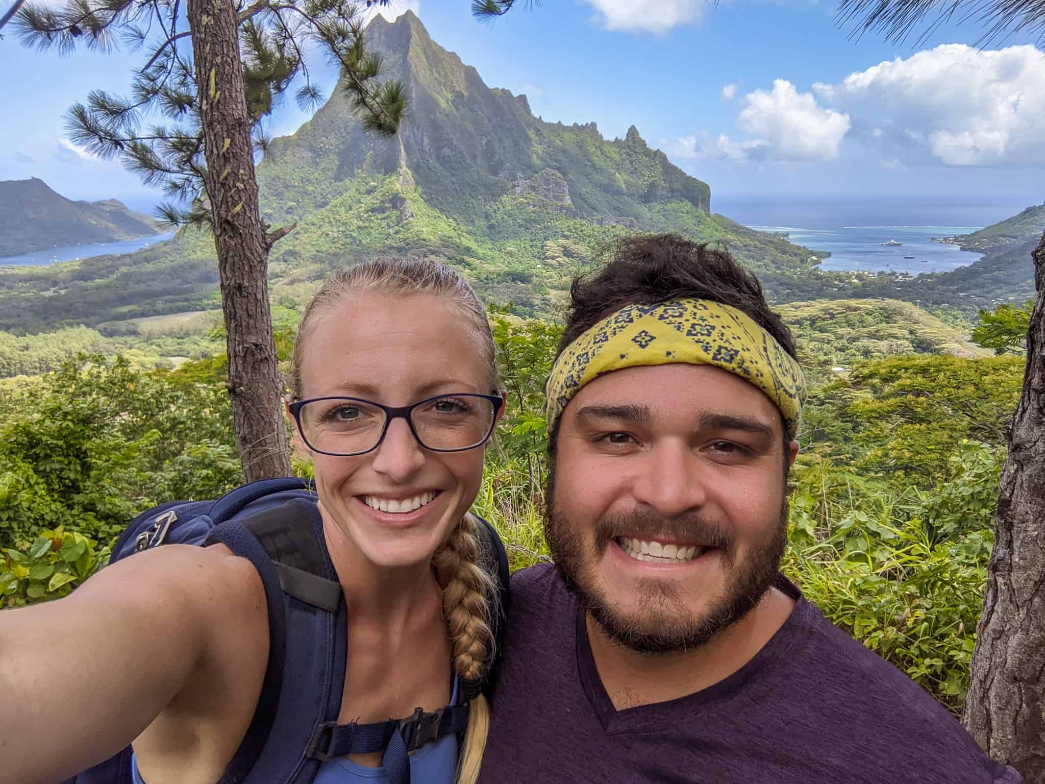 23 Amazing Things To Do In Moorea (2025 Travel Guide) - Mike & Laura Travel