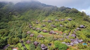 Where To Stay In Moorea: The Ultimate Guide 2023 - Mike & Laura Travel