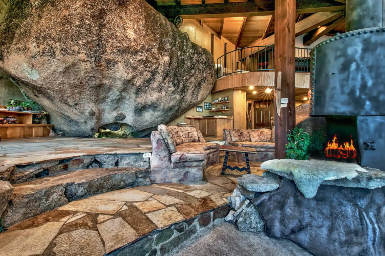 15 Most Unique Places To Stay In The US - Mike & Laura Travel